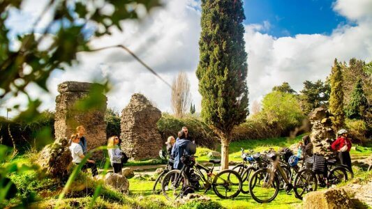Rom: E-Bike-Tour auf der Via Appia mit Brunch oder Aperitif - Roma and ...